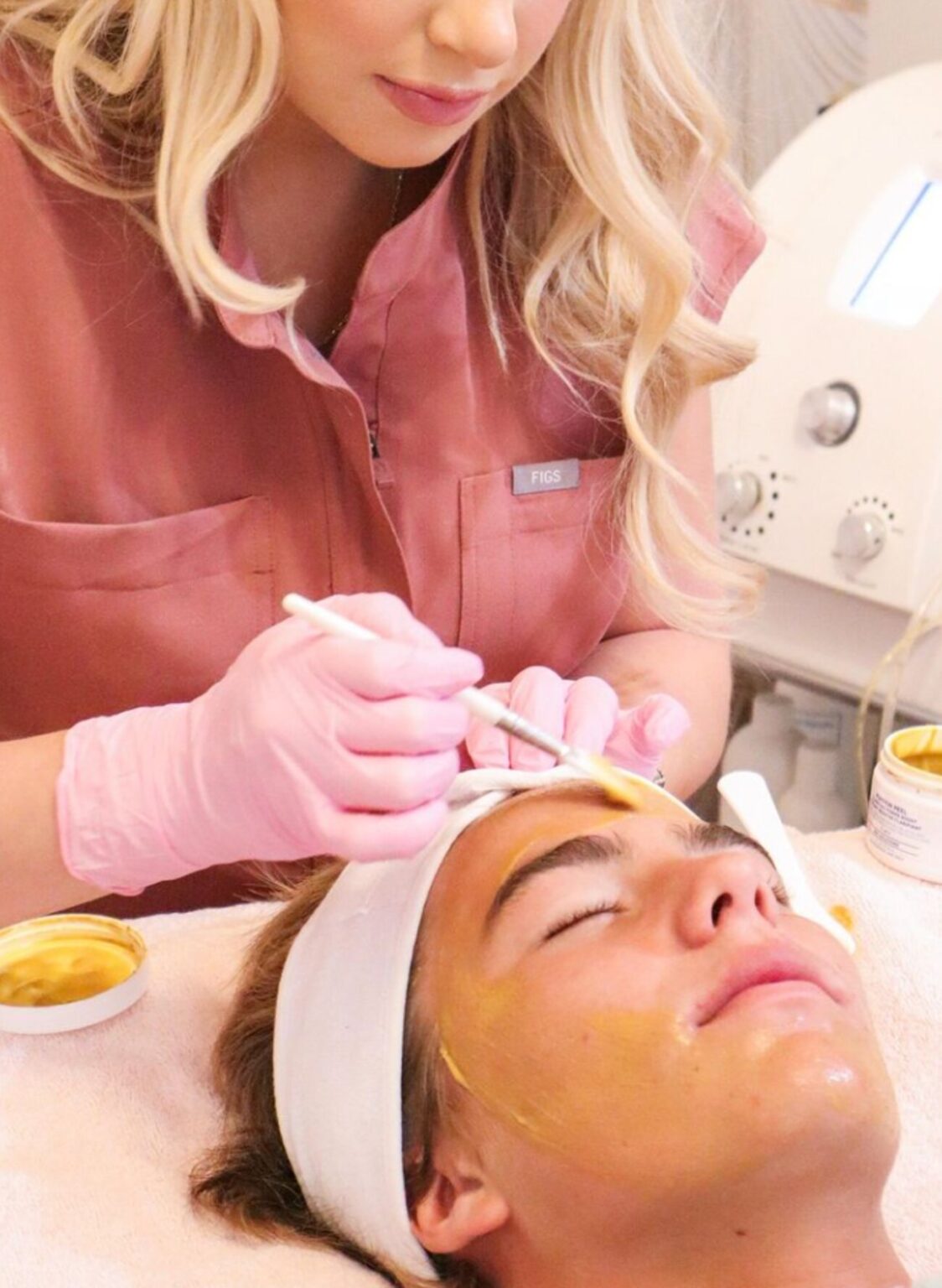 Medical Grade Facials - The Laser Lounge Spa - North Naples